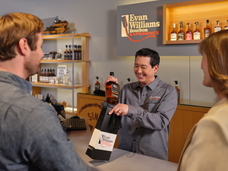 evan williams bourbon experience